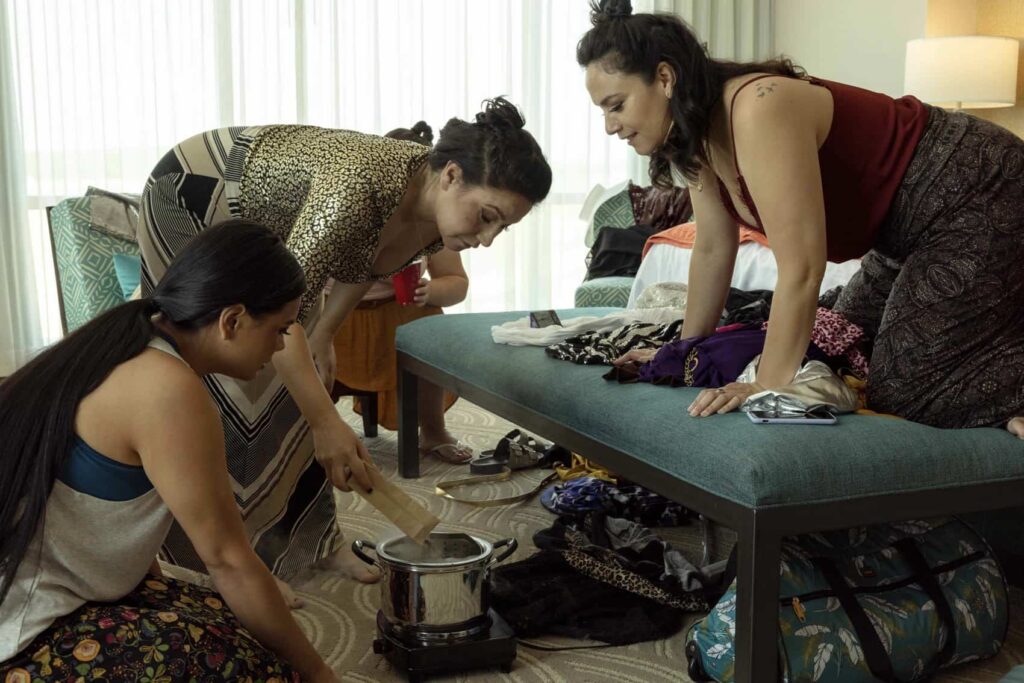 Tamara Podemski's Prodigal Auntie Returns in Reservation Dogs S2 - What ...